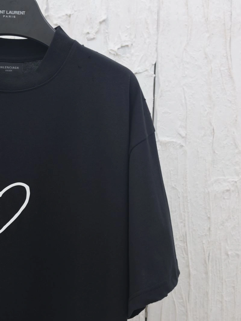 Bargain Balenciaga T-Shirts