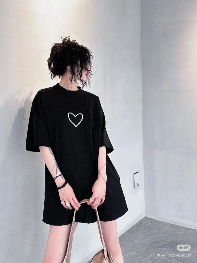 Bargain Balenciaga T-Shirts