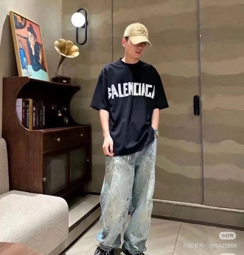 Indistinguishable Balenciaga T-Shirts
