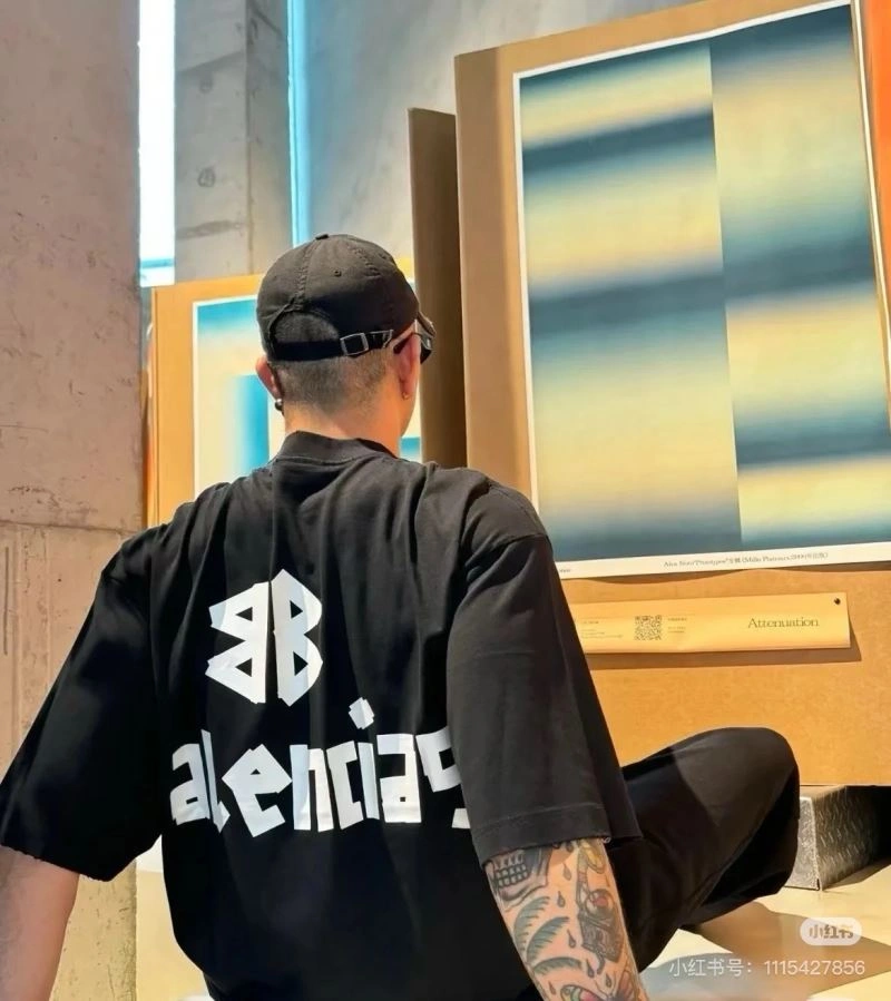 Indistinguishable Balenciaga T-Shirts