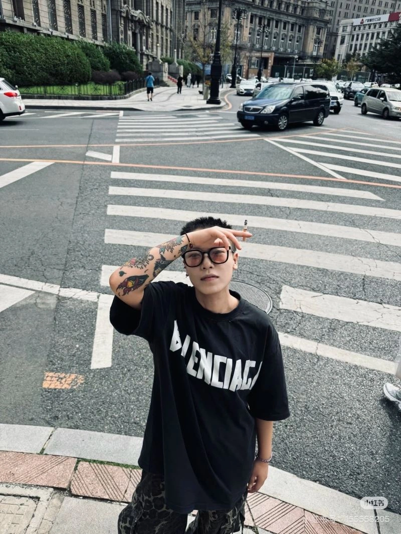 Indistinguishable Balenciaga T-Shirts