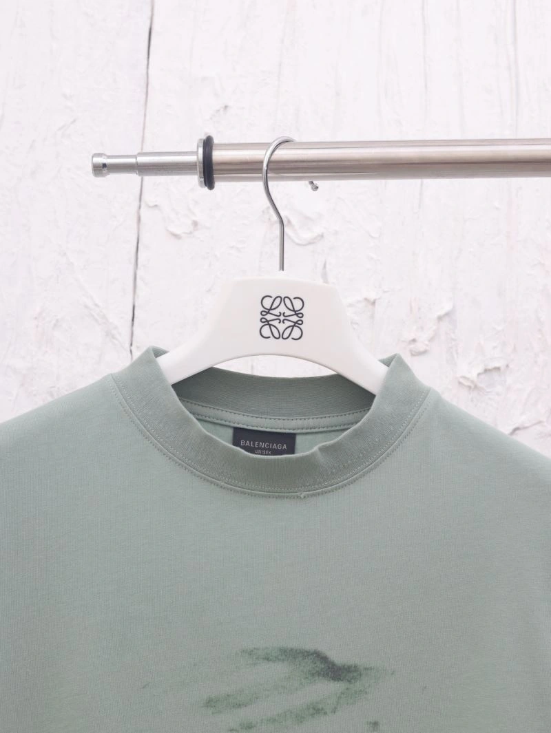 Accurate model Balenciaga T-Shirts