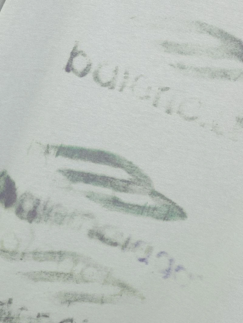 Accurate model Balenciaga T-Shirts