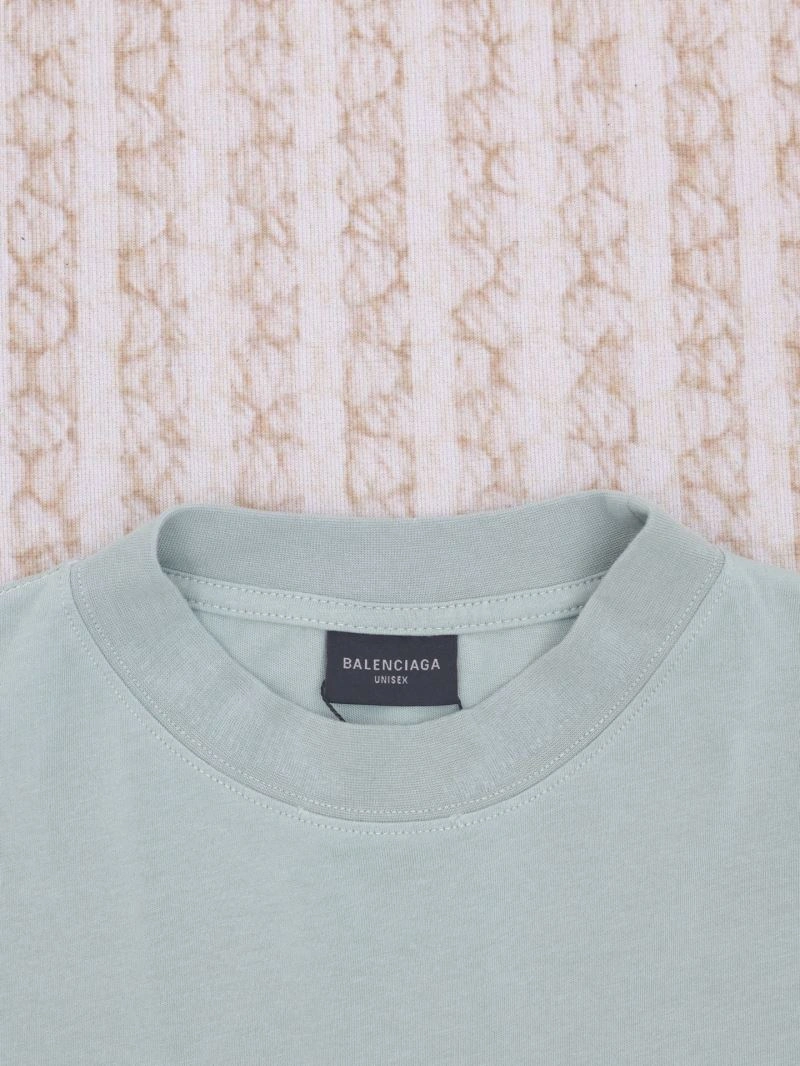 Accurate model Balenciaga T-Shirts