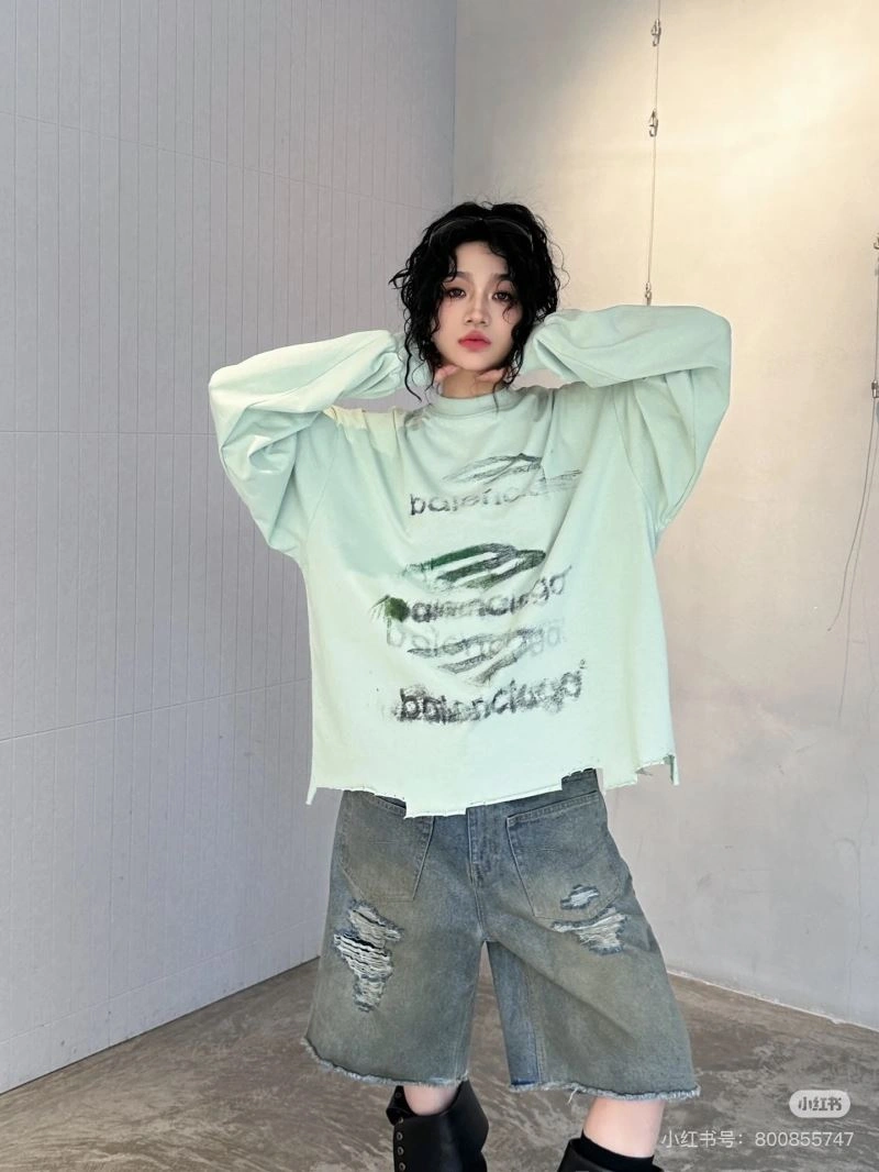Accurate model Balenciaga T-Shirts