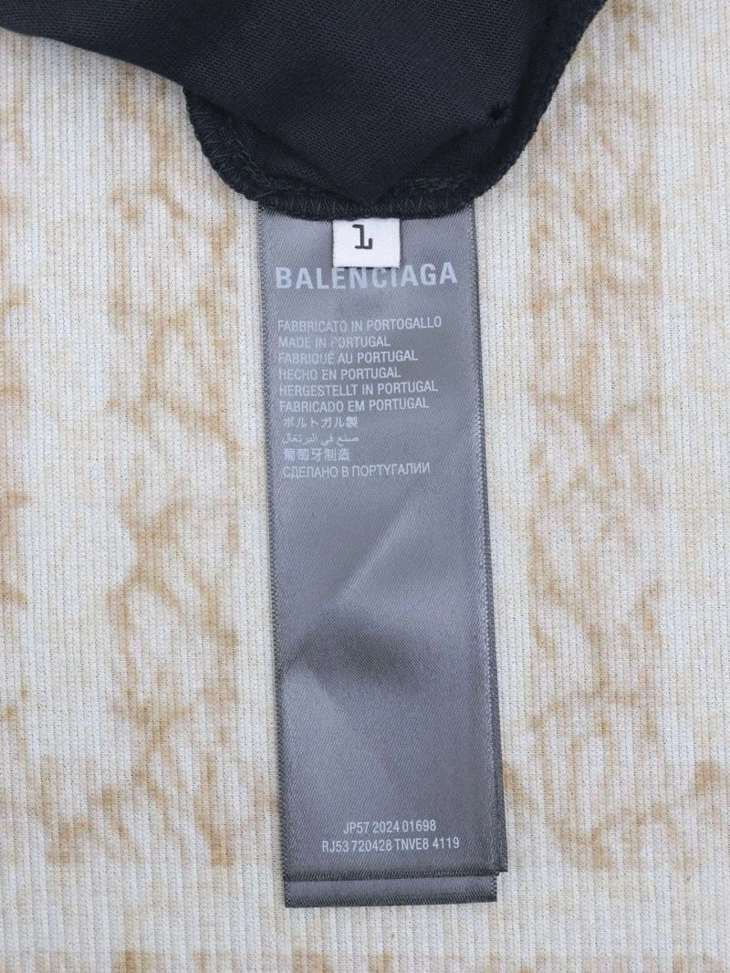 Top match Balenciaga T-Shirts