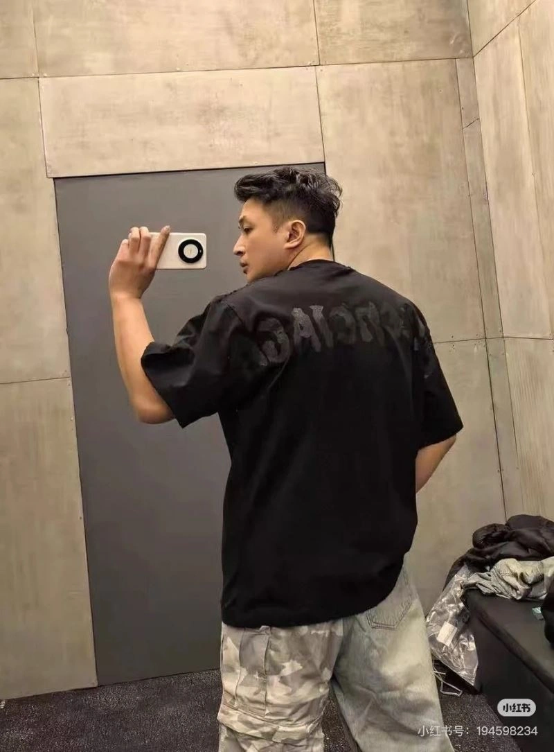 Top match Balenciaga T-Shirts