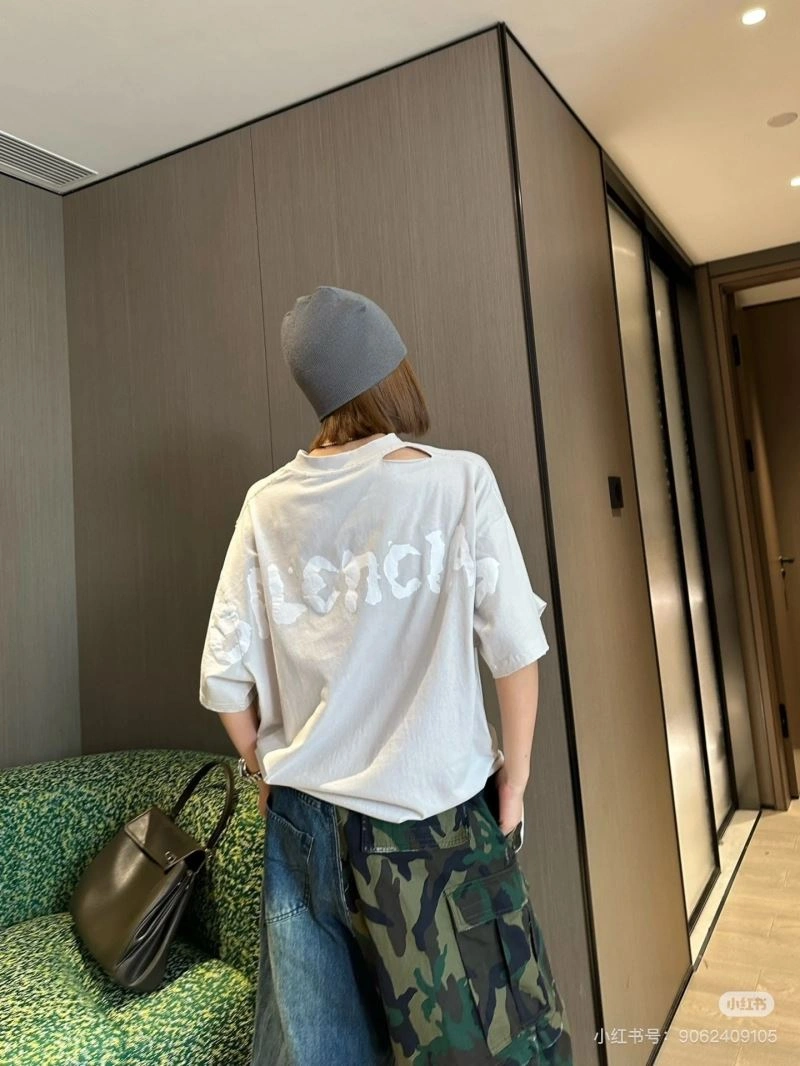 Top match Balenciaga T-Shirts