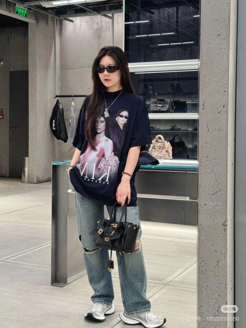 Perfect replica Balenciaga T-Shirts