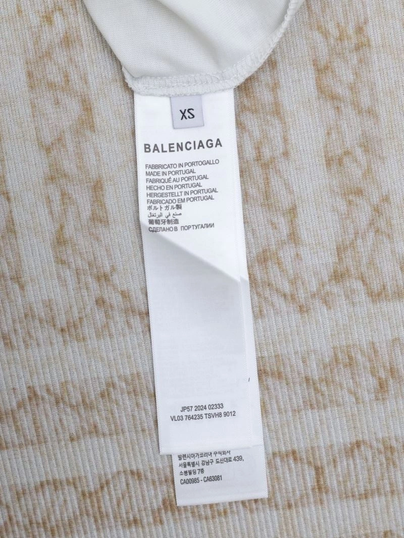 Exact replica Balenciaga T-Shirts