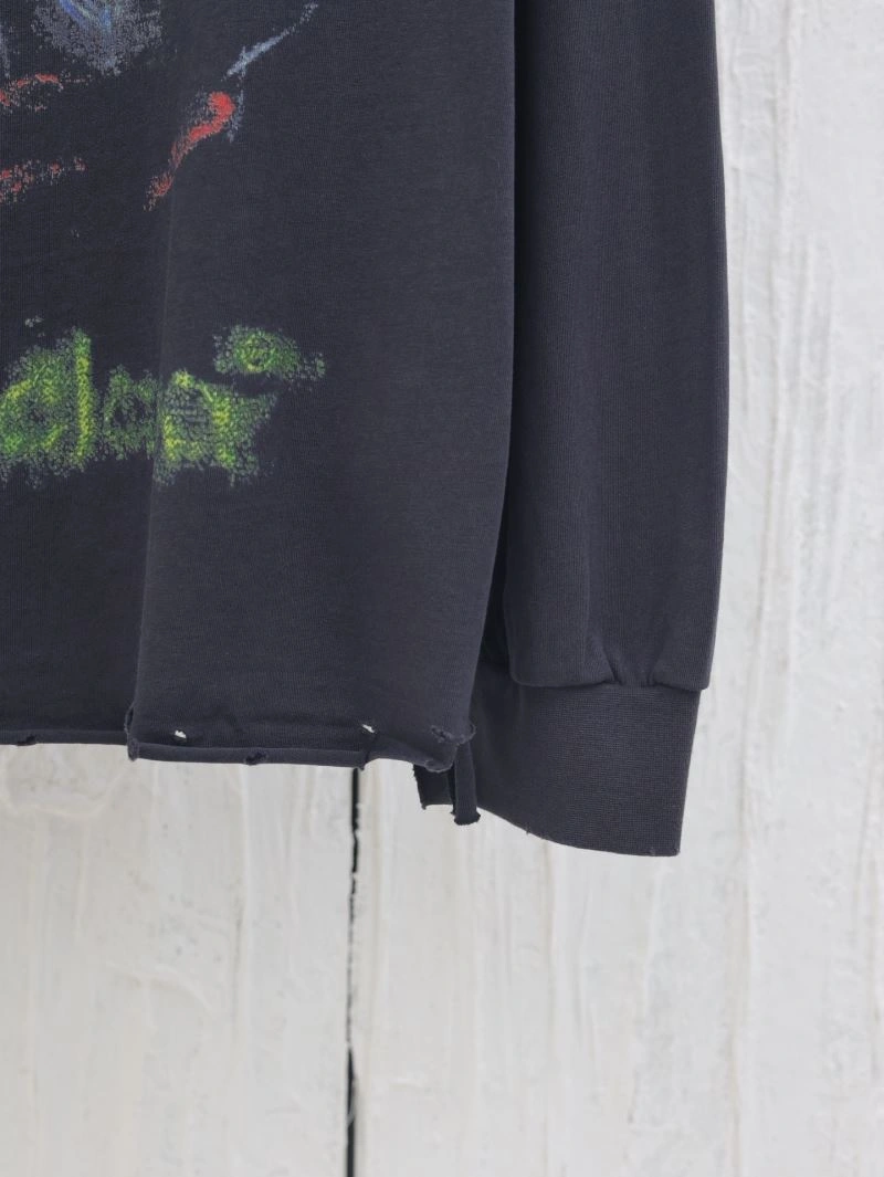 Indistinguishable Balenciaga T-Shirts