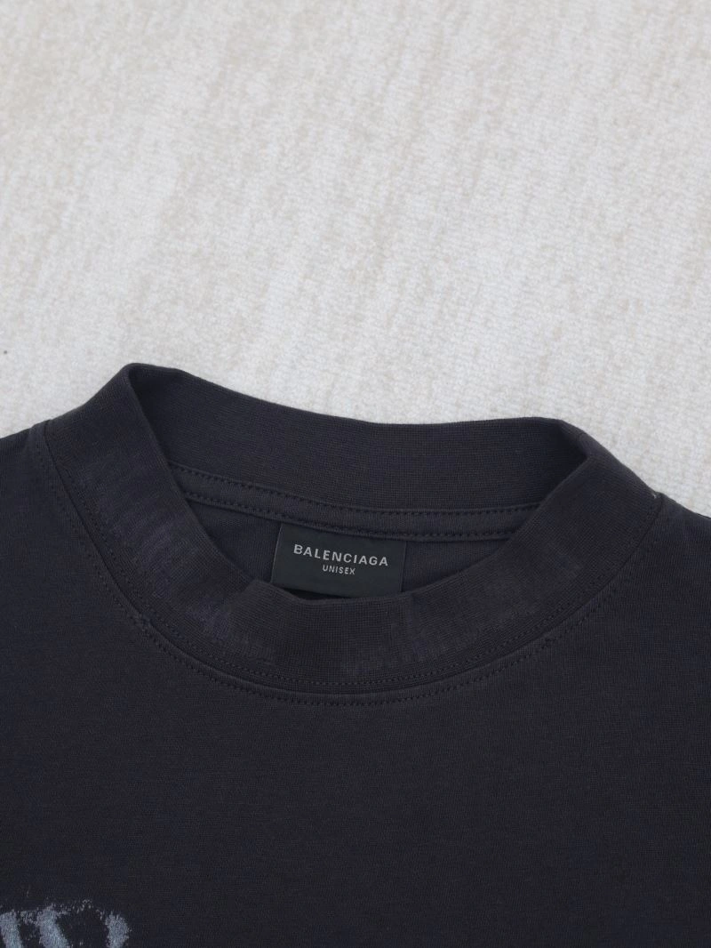 Indistinguishable Balenciaga T-Shirts