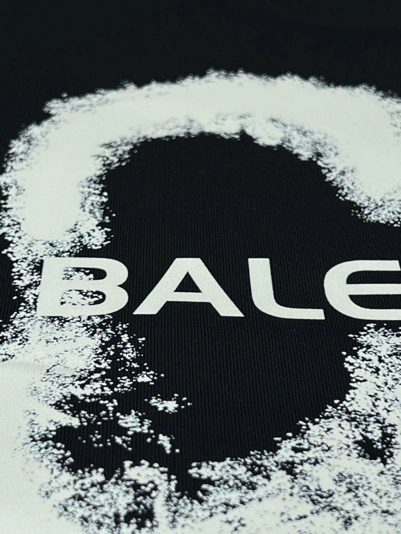 Cut-rate Balenciaga T-Shirts
