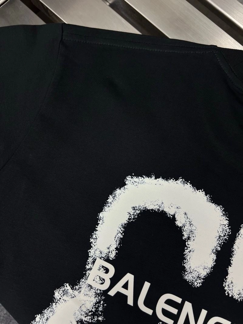 Cut-rate Balenciaga T-Shirts