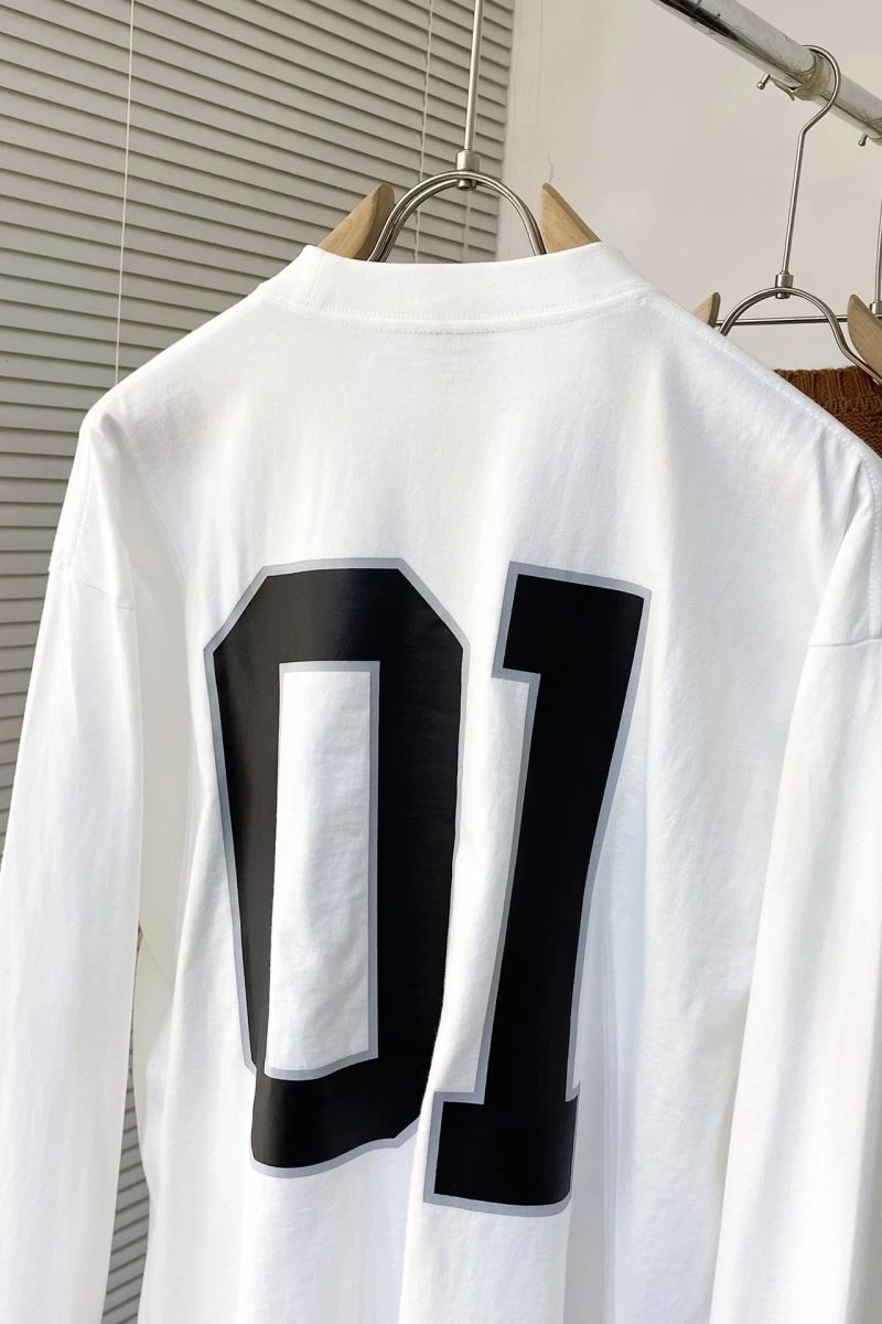 Low-cost Balenciaga T-Shirts