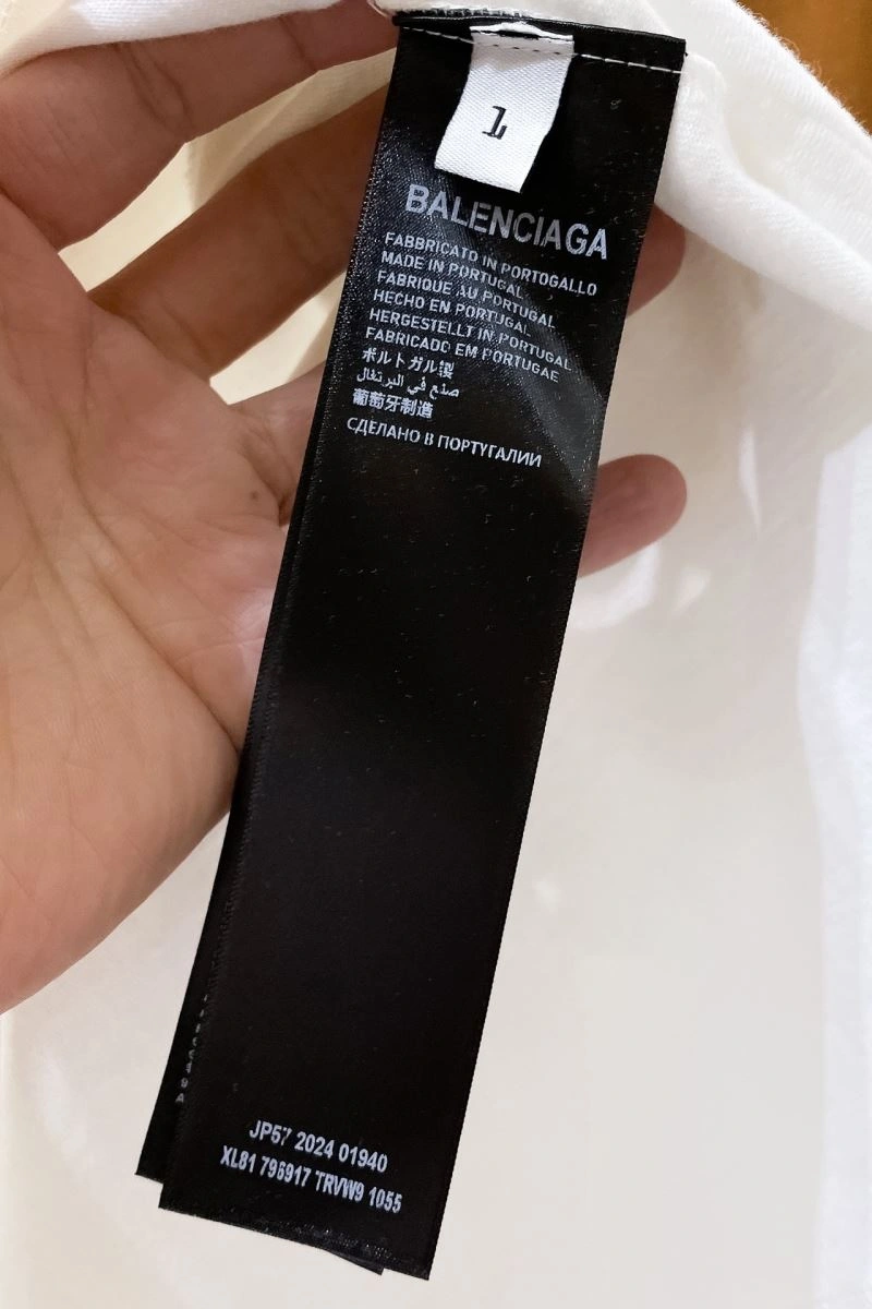 Low-cost Balenciaga T-Shirts