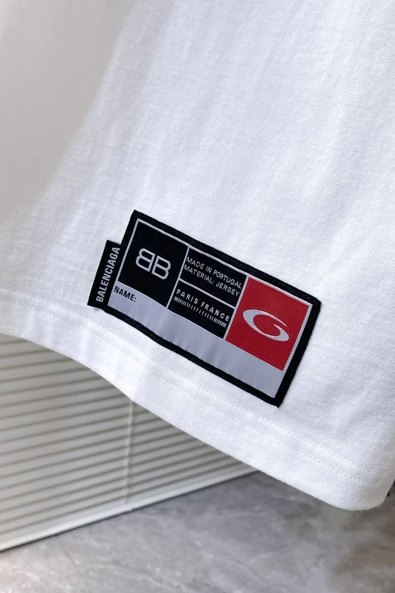 Low-cost Balenciaga T-Shirts