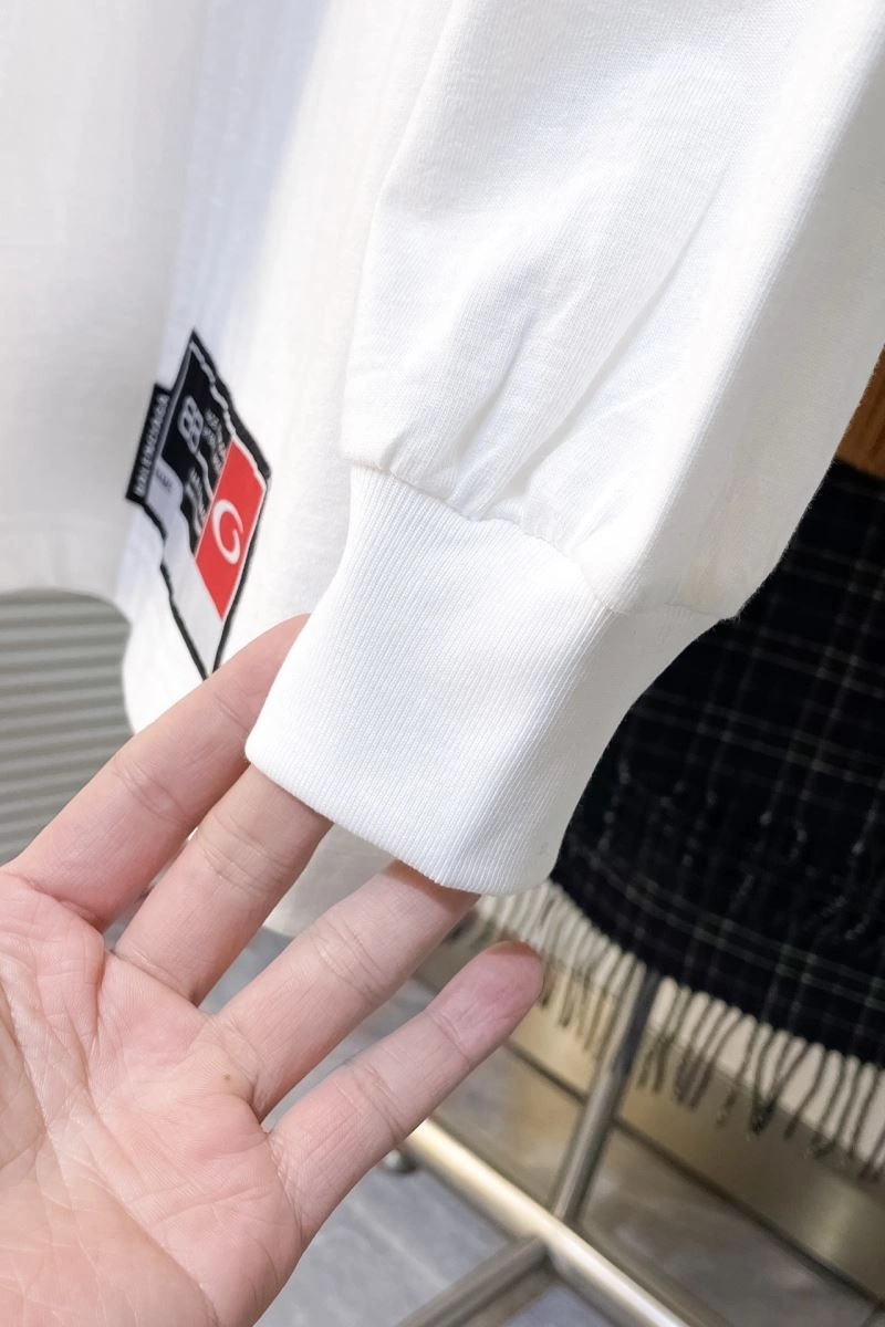 Low-cost Balenciaga T-Shirts