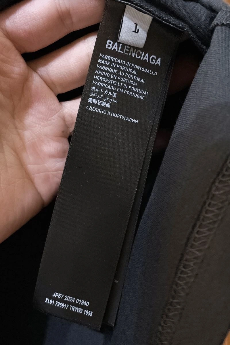 Low-cost Balenciaga T-Shirts