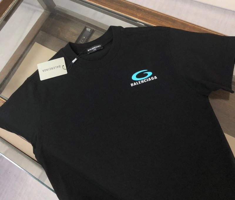 Accurate model Balenciaga T-Shirts