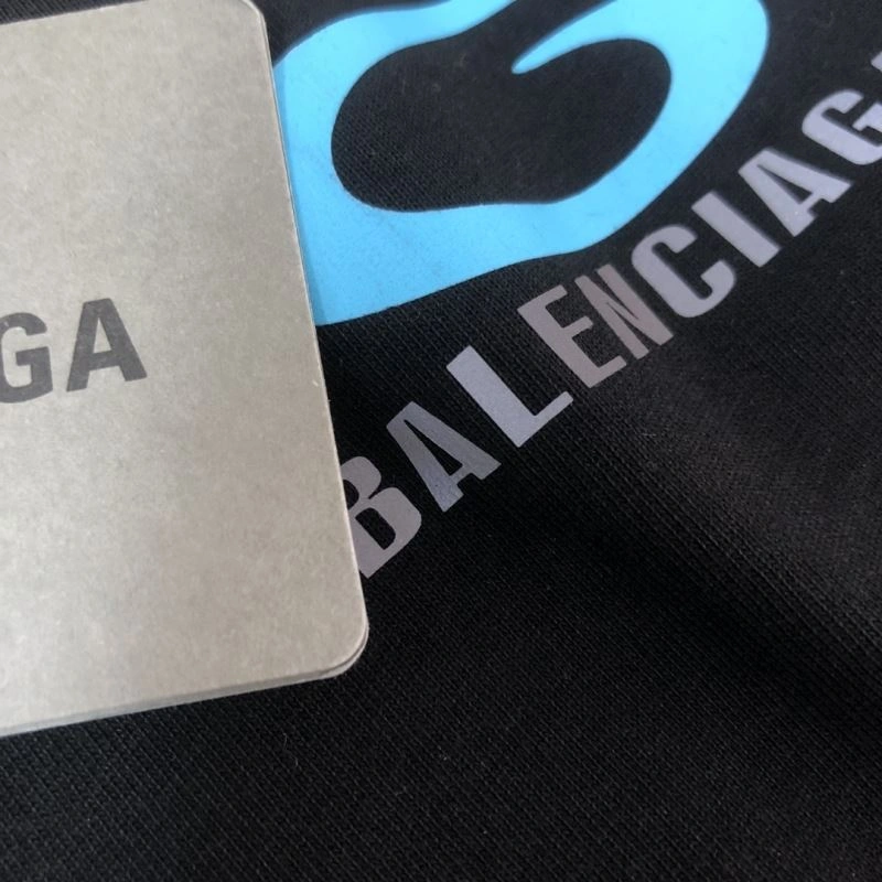 Accurate model Balenciaga T-Shirts