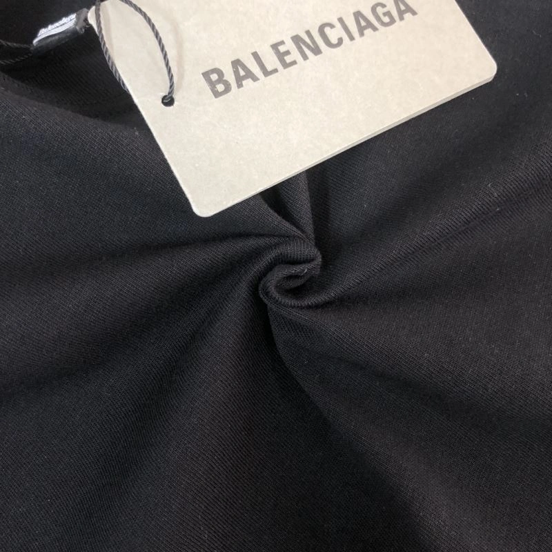 Accurate model Balenciaga T-Shirts