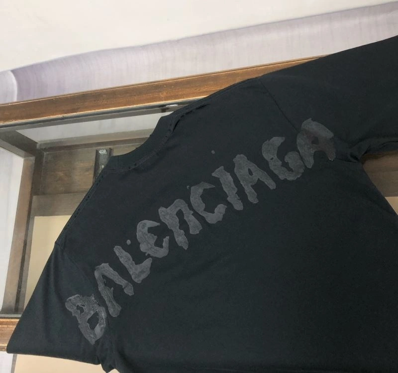 Low-cost Balenciaga T-Shirts