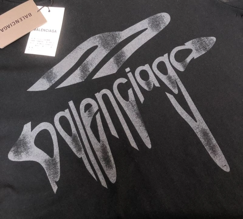 High fidelity Balenciaga T-Shirts