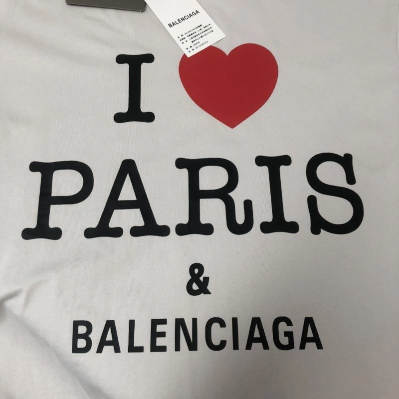 Accurate model Balenciaga T-Shirts