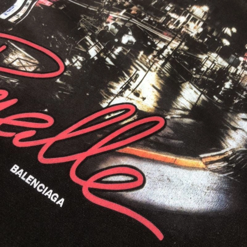 Accurate model Balenciaga T-Shirts