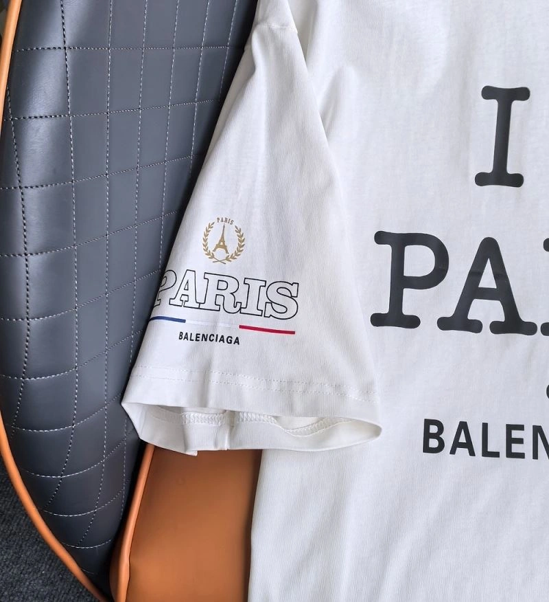 Low-cost Balenciaga T-Shirts