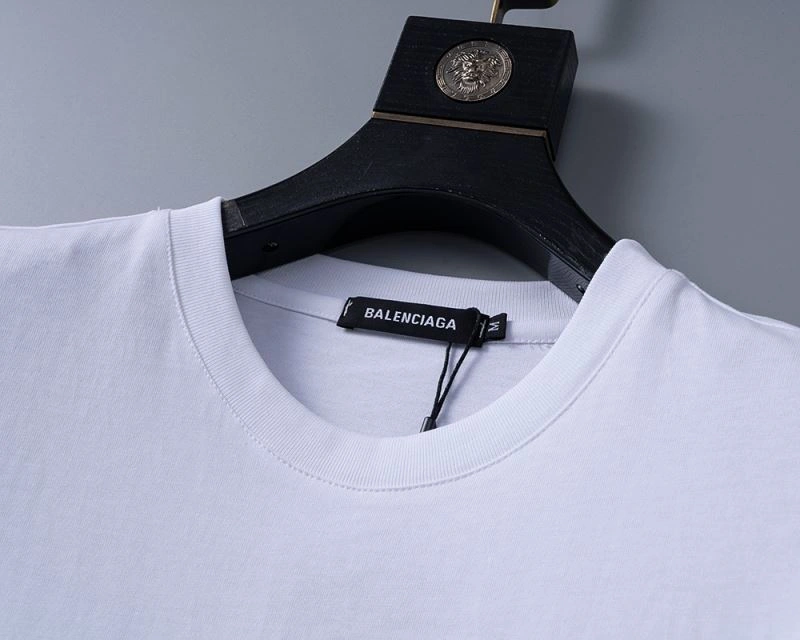 Exact replica Balenciaga T-Shirts
