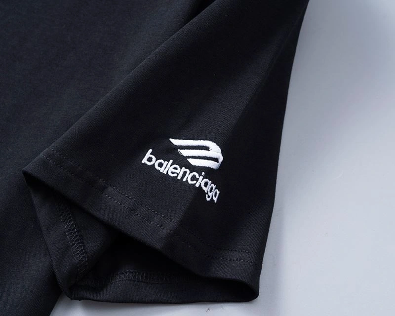 Exact replica Balenciaga T-Shirts
