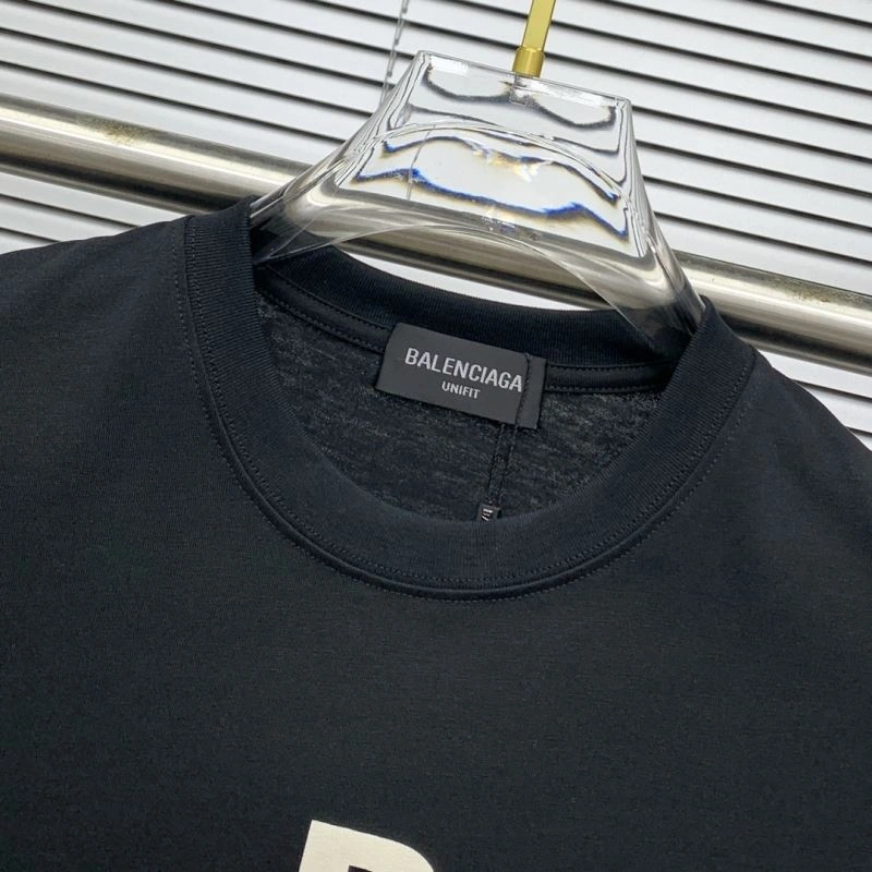 Low-cost Balenciaga T-Shirts