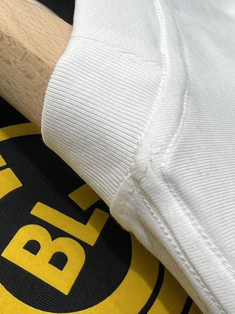 Bargain Balenciaga T-Shirts