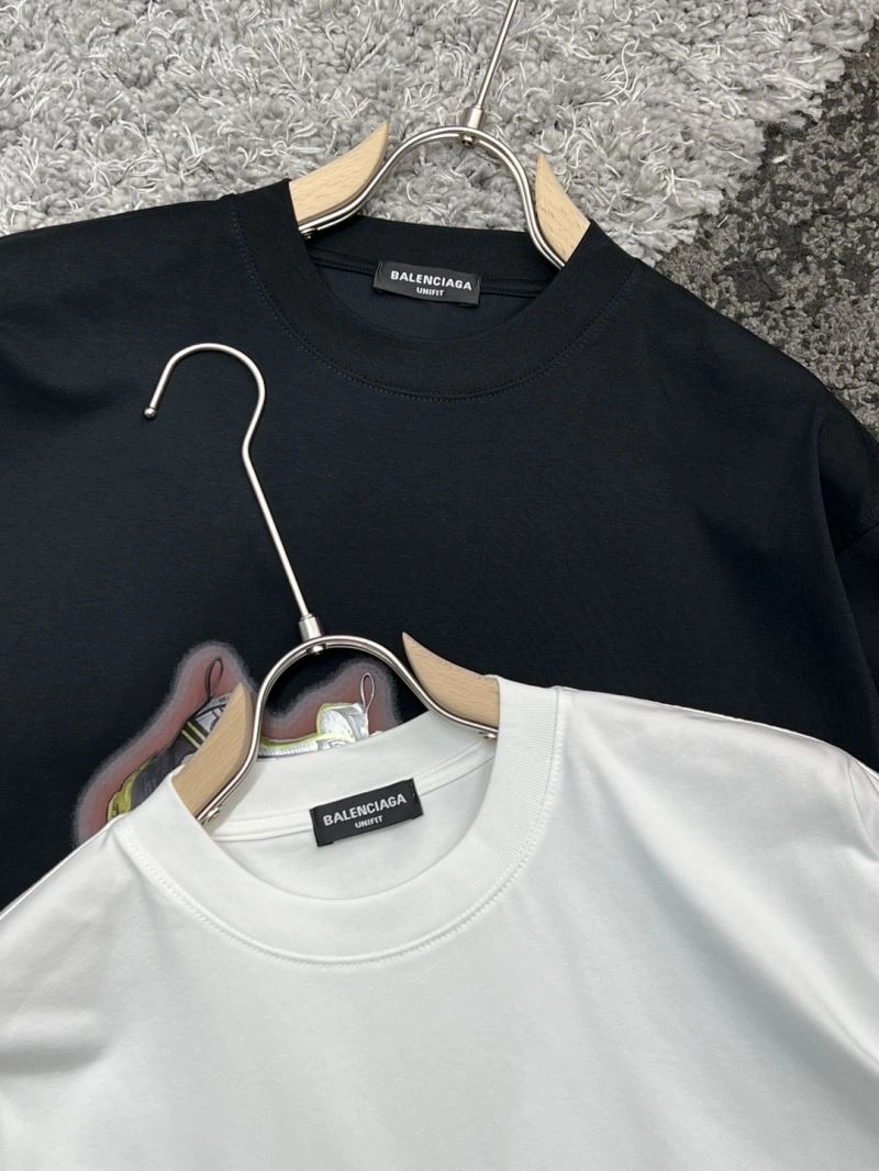 Cut-rate Balenciaga T-Shirts