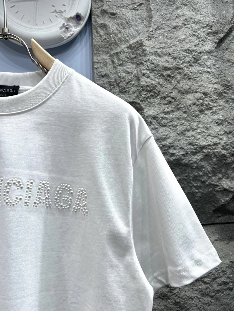 Value-priced Balenciaga T-Shirts