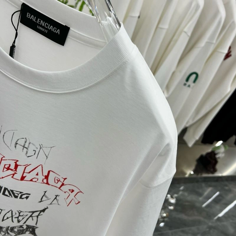 Reasonably priced Balenciaga T-Shirts