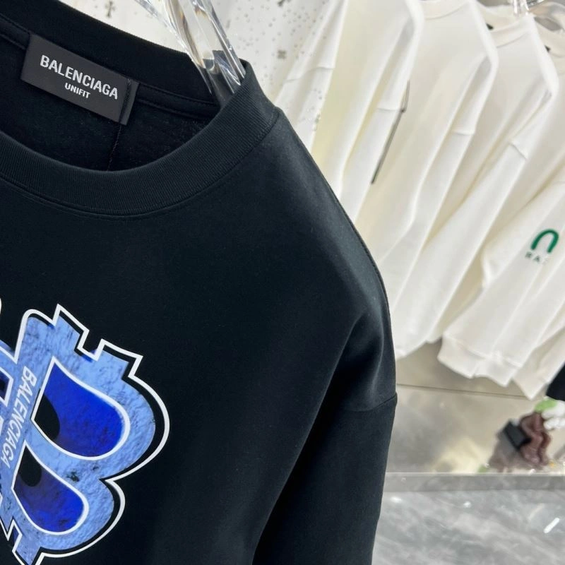 Exact replica Balenciaga T-Shirts
