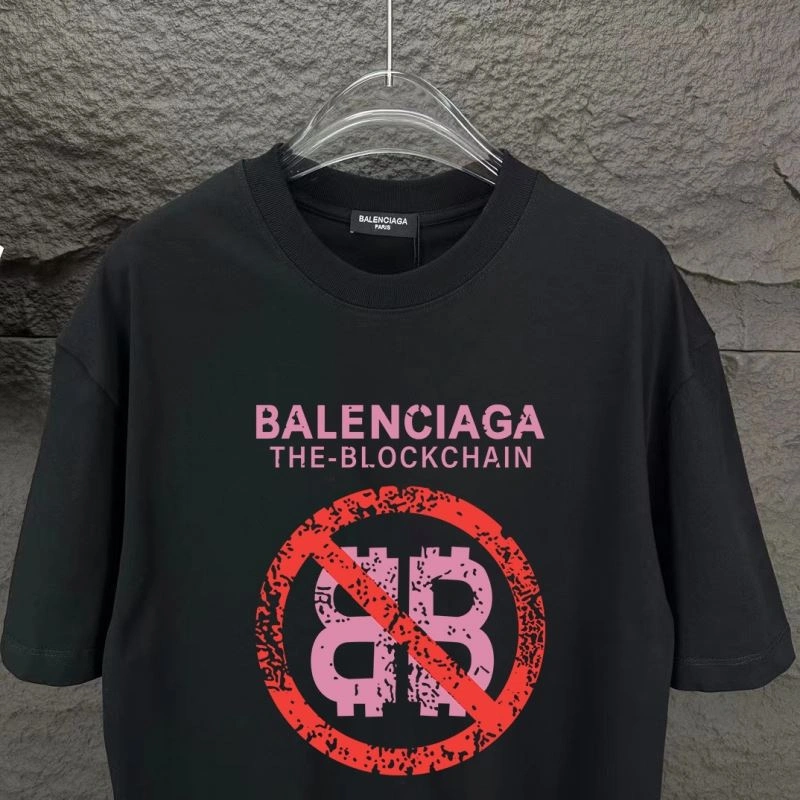 Bargain Balenciaga T-Shirts