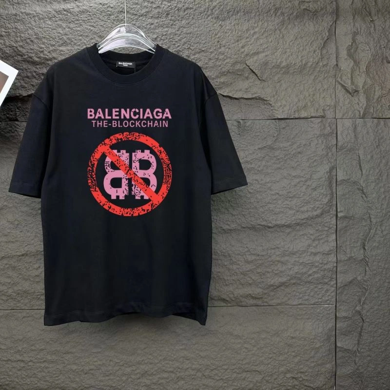 Bargain Balenciaga T-Shirts