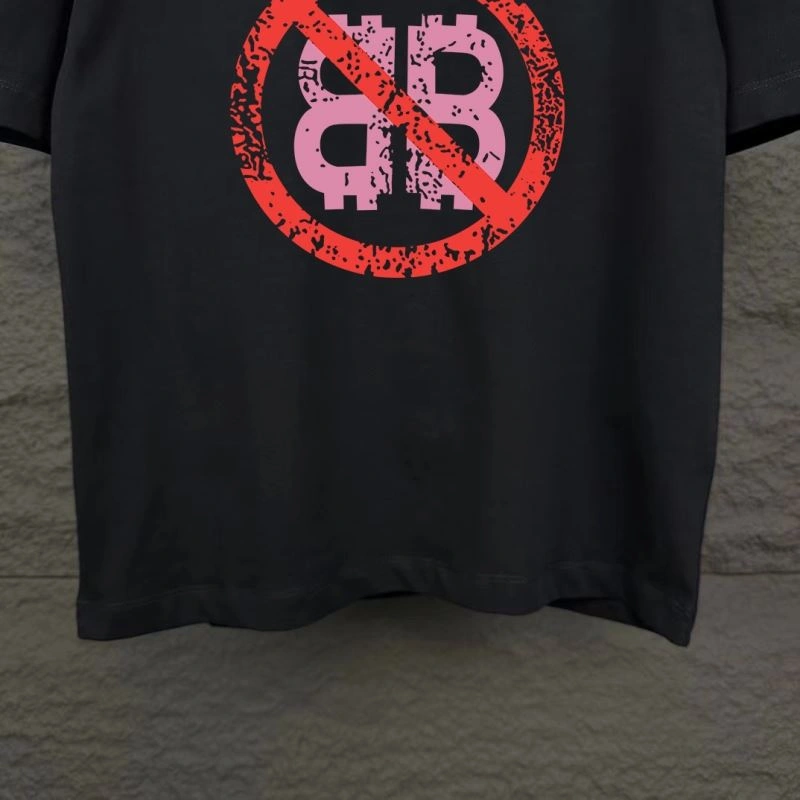 Bargain Balenciaga T-Shirts