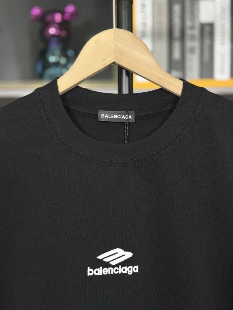 Indistinguishable Balenciaga T-Shirts