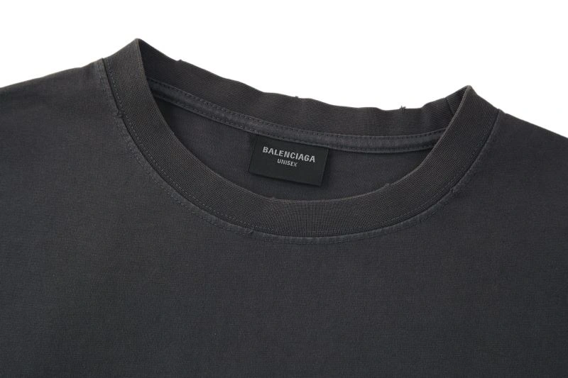Accurate model Balenciaga T-Shirts
