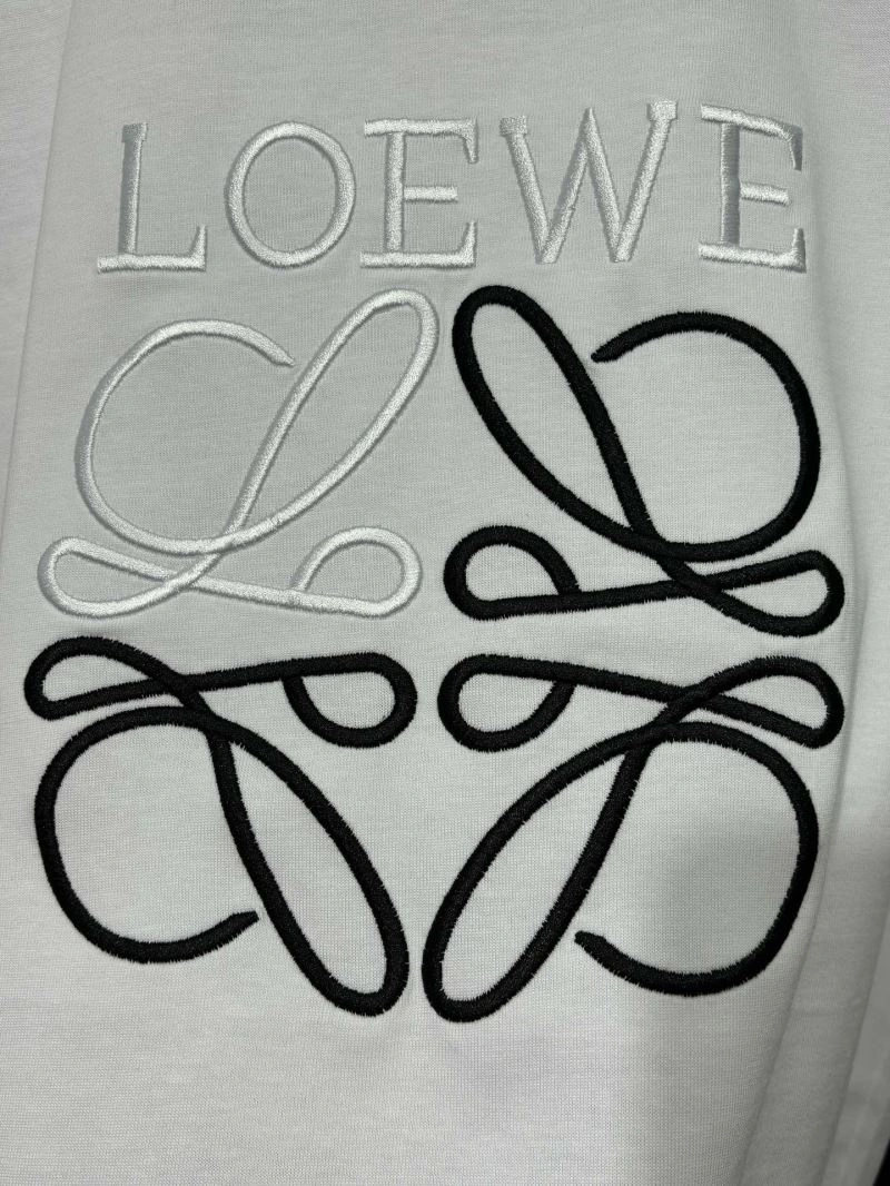 Bargain Balenciaga T-Shirts