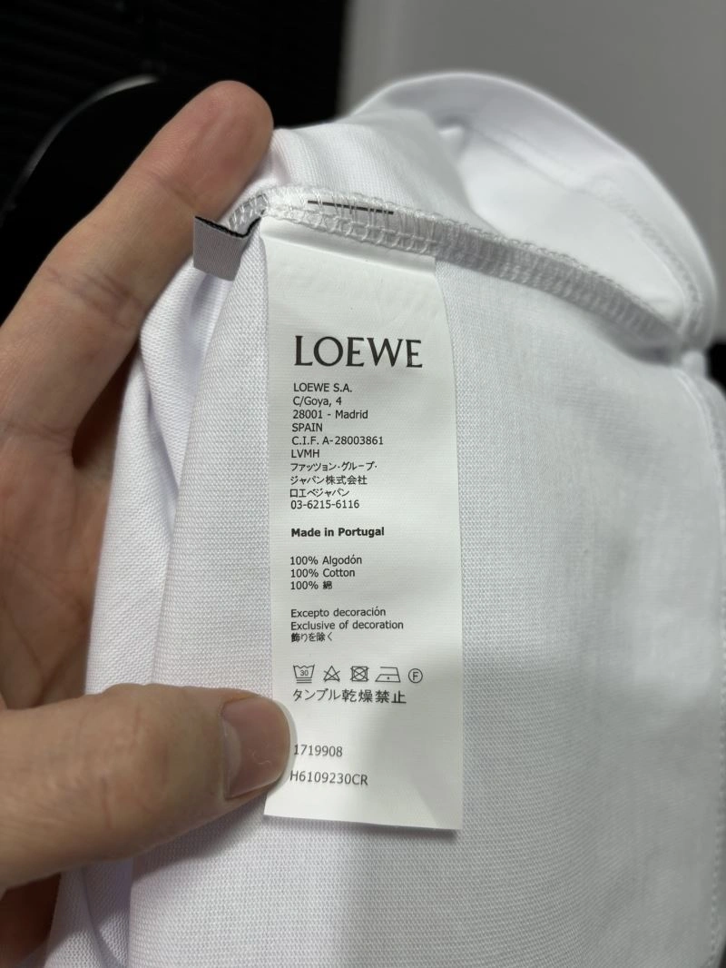 Bargain Balenciaga T-Shirts