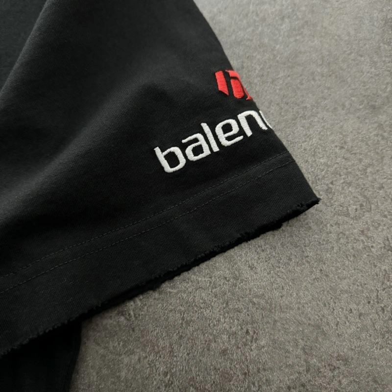 Inexpensive Balenciaga T-Shirts