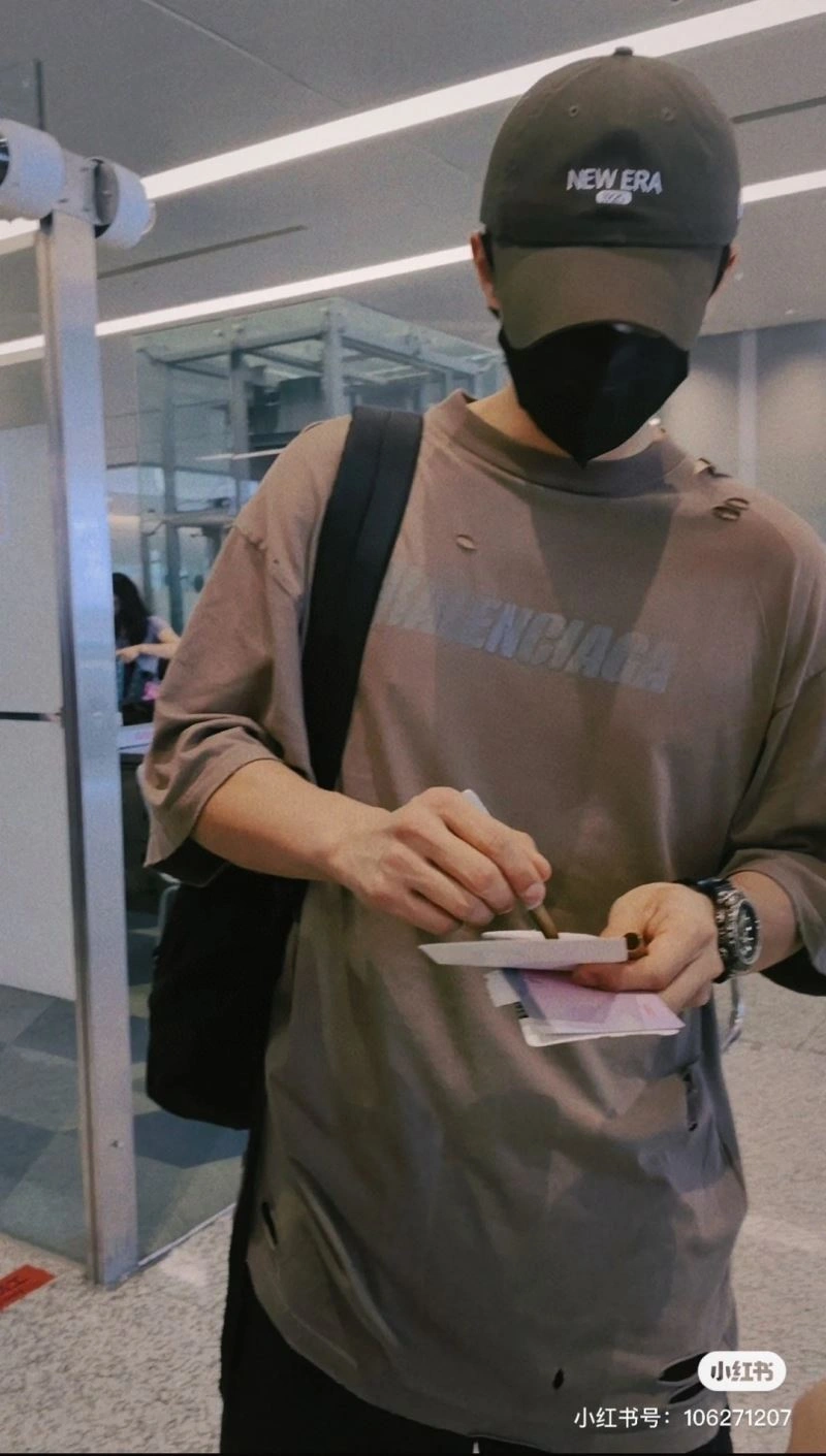 Perfect replica Balenciaga T-Shirts