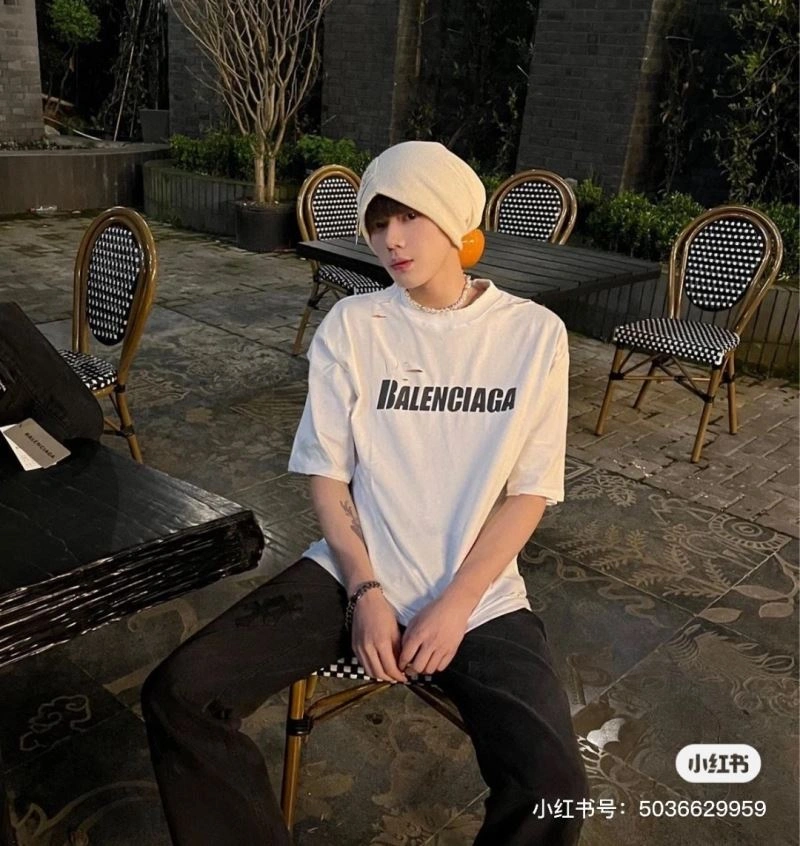 Perfect replica Balenciaga T-Shirts