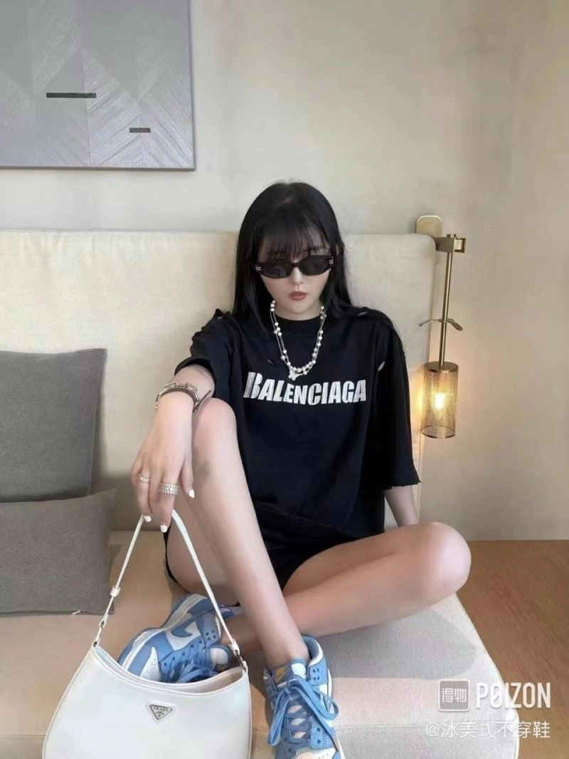 Perfect replica Balenciaga T-Shirts
